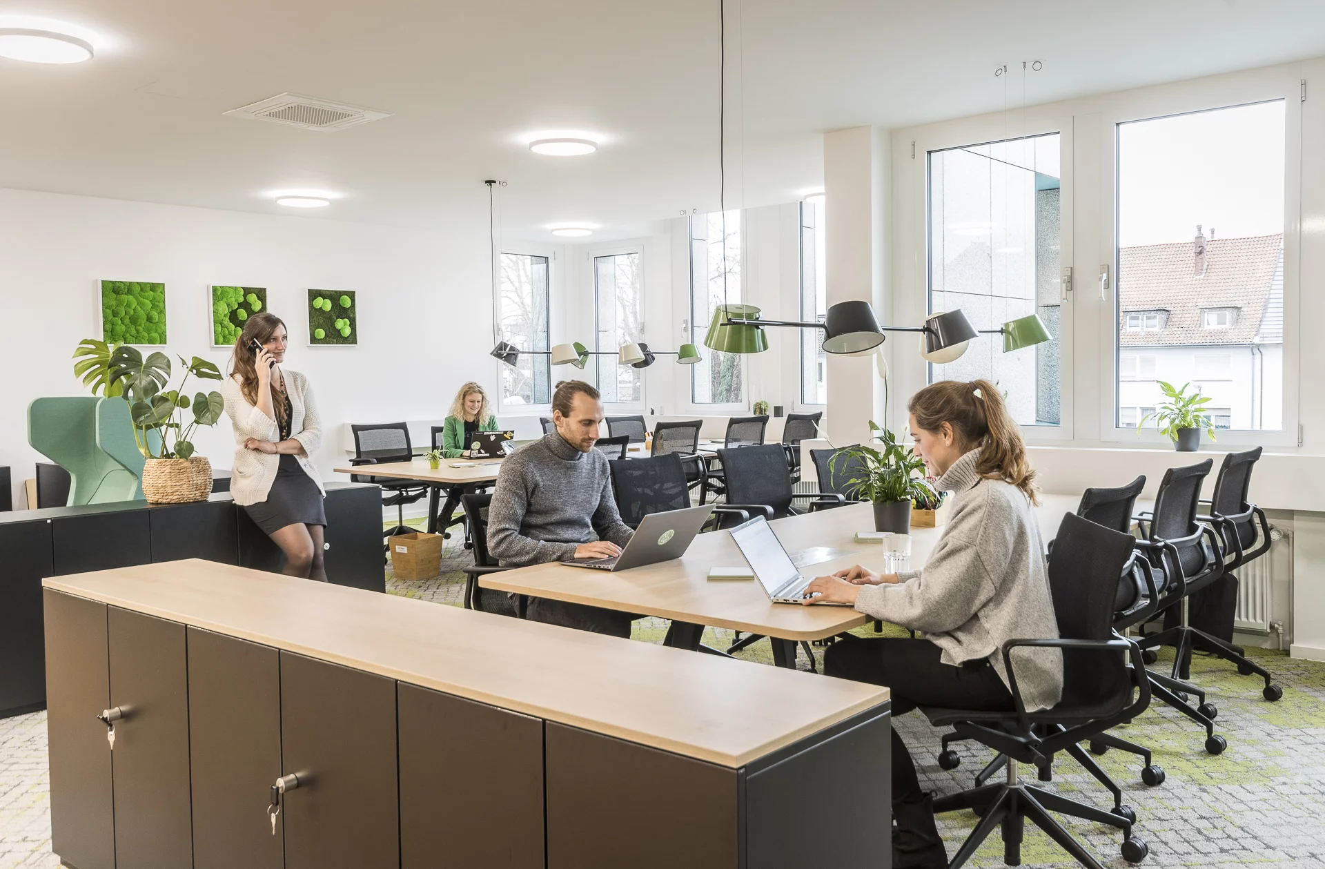 Coworking Spaces in Cologne with High-Speed WiFi for Enhanced Productivity